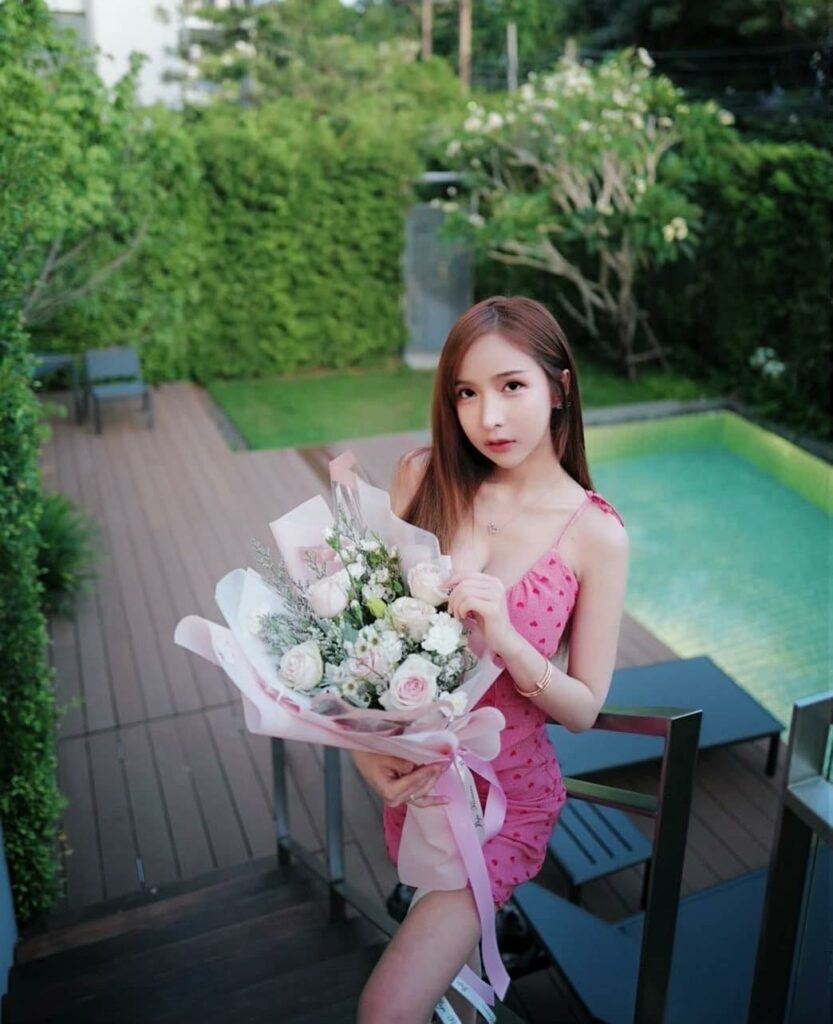 น้องออมยูมิ เน็ตไอดอลสาว Onlyfans 18+ ตัวเล็ก เซ็กซี่ โชว์ นมสวย ใหญ่ทะลุจอ